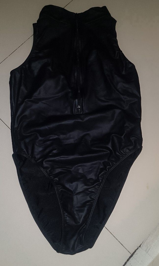 Leohex Swimsuit Bodysuit Fesyen Wanita Pakaian Wanita Lainnya Di Carousell