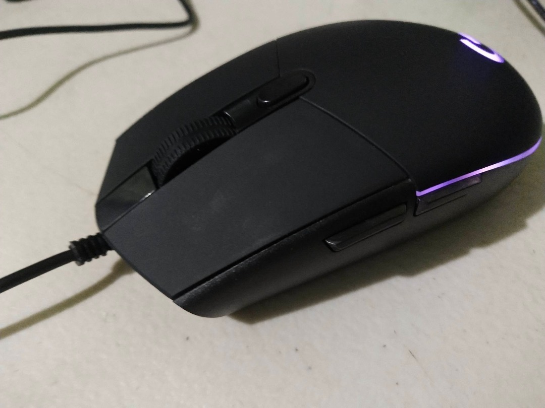 Logitech G102 Lightspeed Gaming Mouse, Computers & Tech, Parts ...