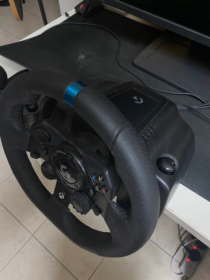 Logitech G923 wheel (Xbox and pc), Video Gaming, Gaming Accessories ...