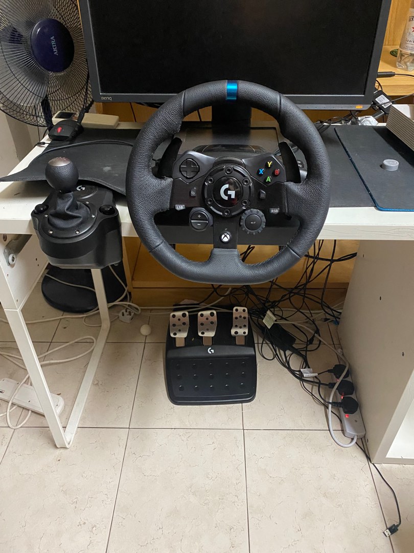 Logitech G923 wheel (Xbox and pc), Video Gaming, Gaming Accessories ...