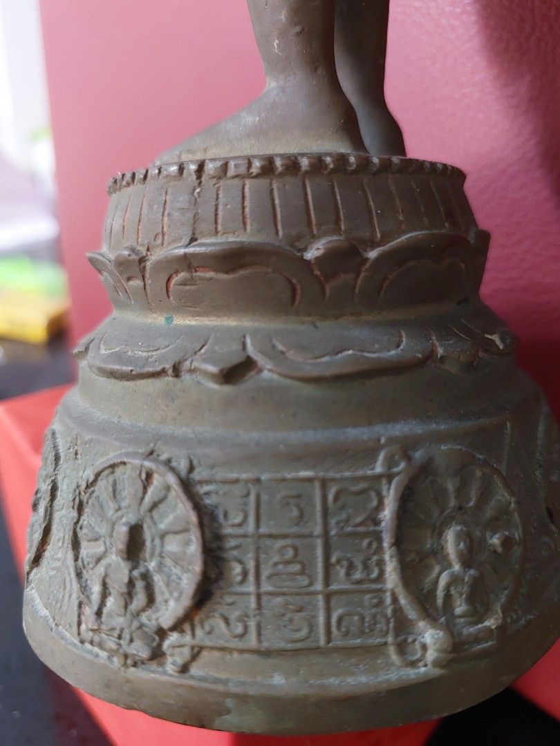 Lp Pae Phra Paang Rum Peung / Friday Buddha / Bucha / Thai Amulet, Hobbies & Toys, Memorabilia ...