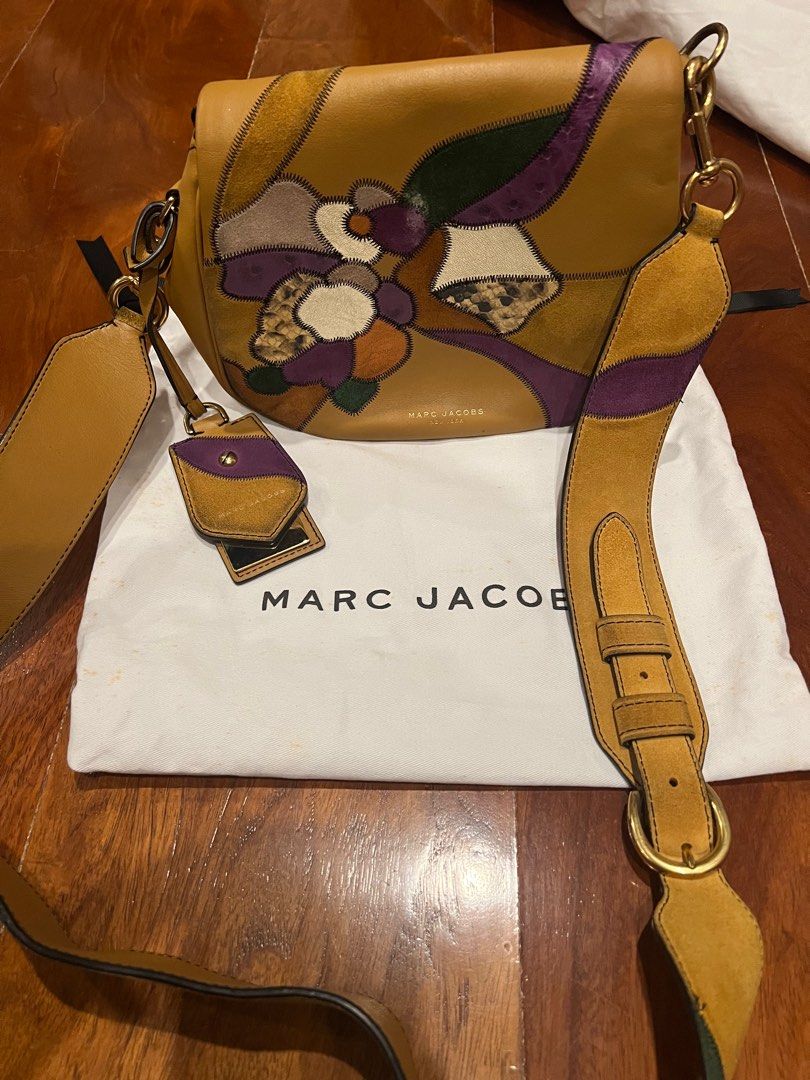 Marc Jacobs Cross Body Velvet (Limited Edition) on Carousell