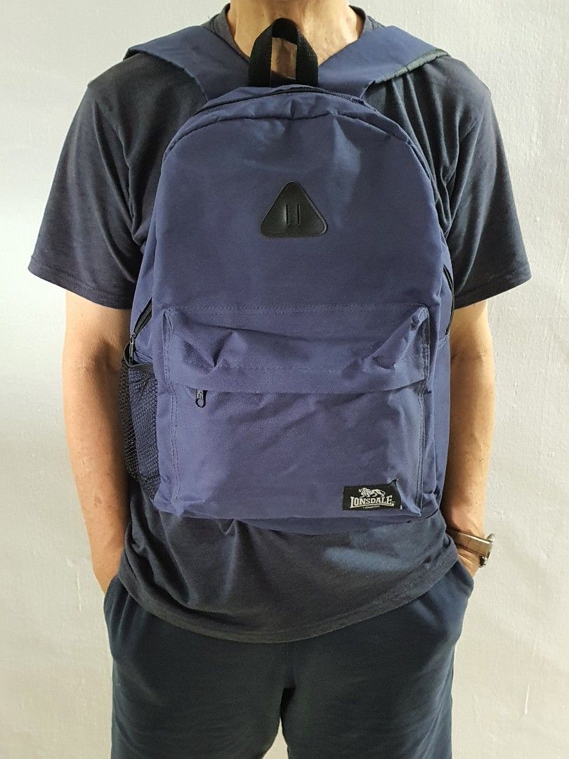 Mid-size Navy Blue Backpacks, Men's Fashion, Bags, Backpacks on Carousell