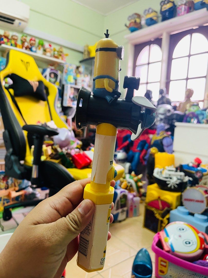 Minion candy fan kevin despicable me, Hobbies & Toys, Toys & Games on ...