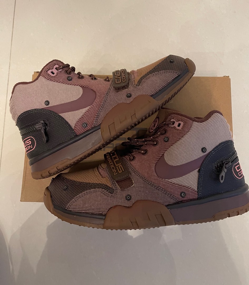Nike Travis Scott Air Trainer, Men's Fashion, Footwear, Sneakers on ...