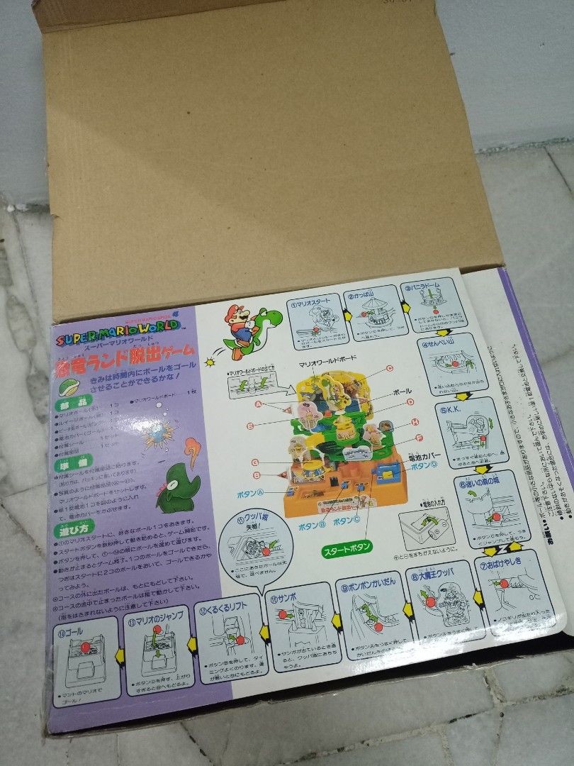 Nintendo Super Mario World Dinosaur Land Escape Game, Hobbies & Toys ...