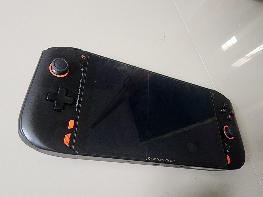 Onexplayer mini 5800 ryzen 2TB, Mobile Phones & Gadgets, Other Gadgets ...