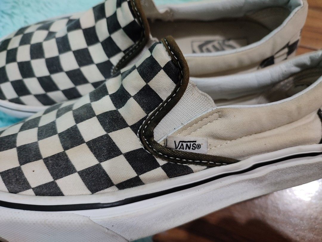 Original VANS chequered, Women's Fashion, Footwear, Sneakers on Carousell
