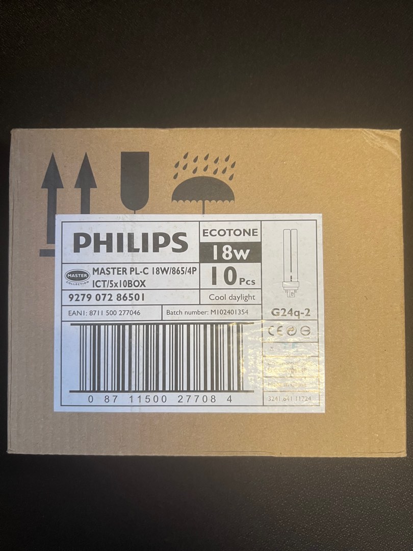 Philips 18w/865/4p downlight, Furniture & Home Living, Lighting & Fans ...