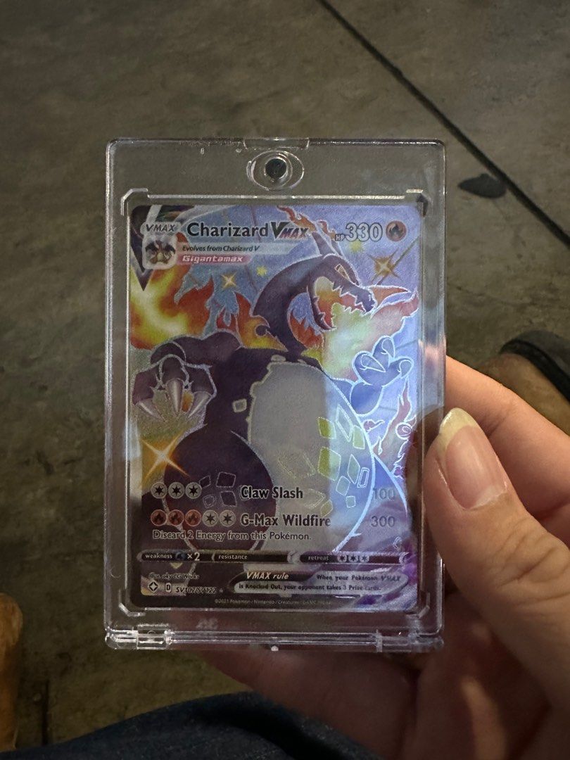 Pokémon TCG Shiny Charizard Vmax, Hobbies & Toys, Toys & Games on Carousell