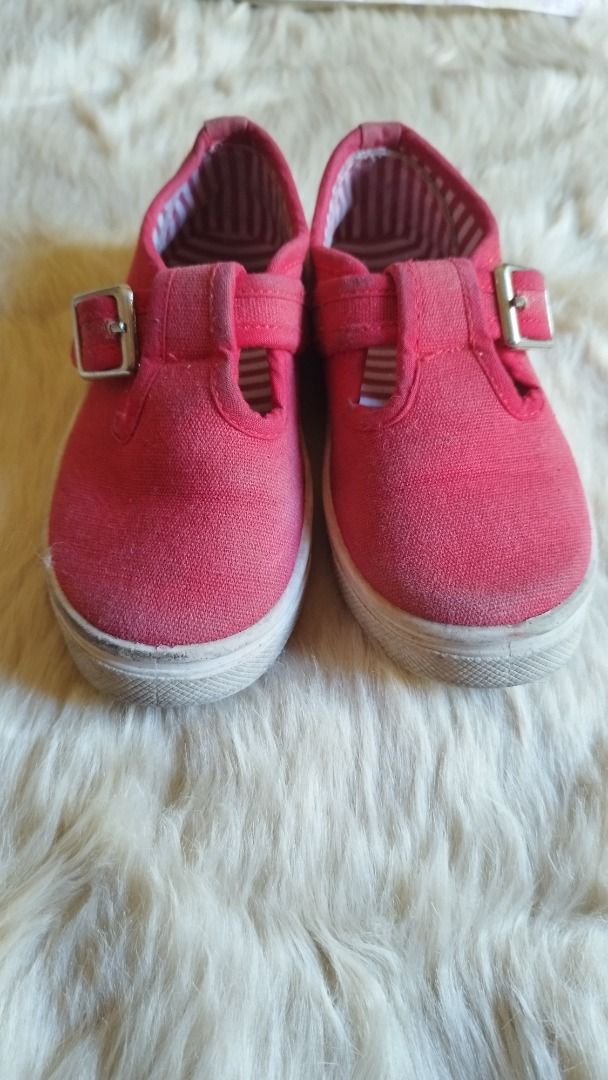 Red Shoes Kids, Babies & Kids, Babies & Kids Fashion on Carousell