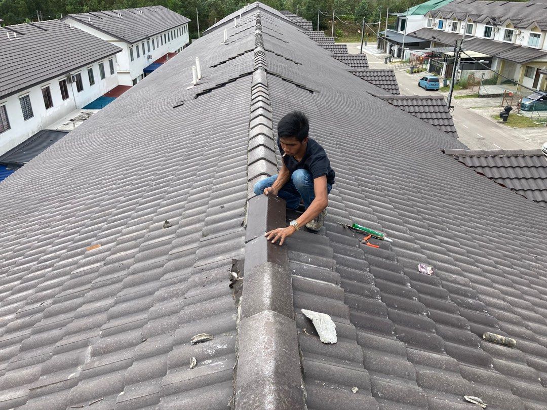 Roof repair leak Johor bahru area, Furniture & Home Living, Home ...