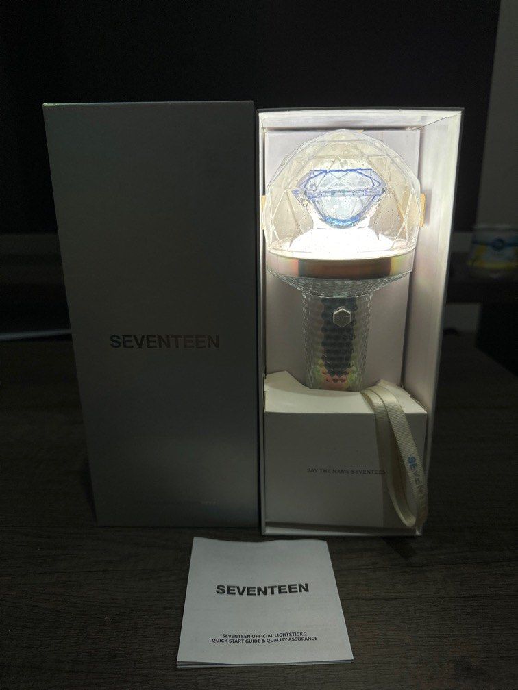Seventeen Official Light Stick version 2, Hobbies & Toys, Memorabilia ...