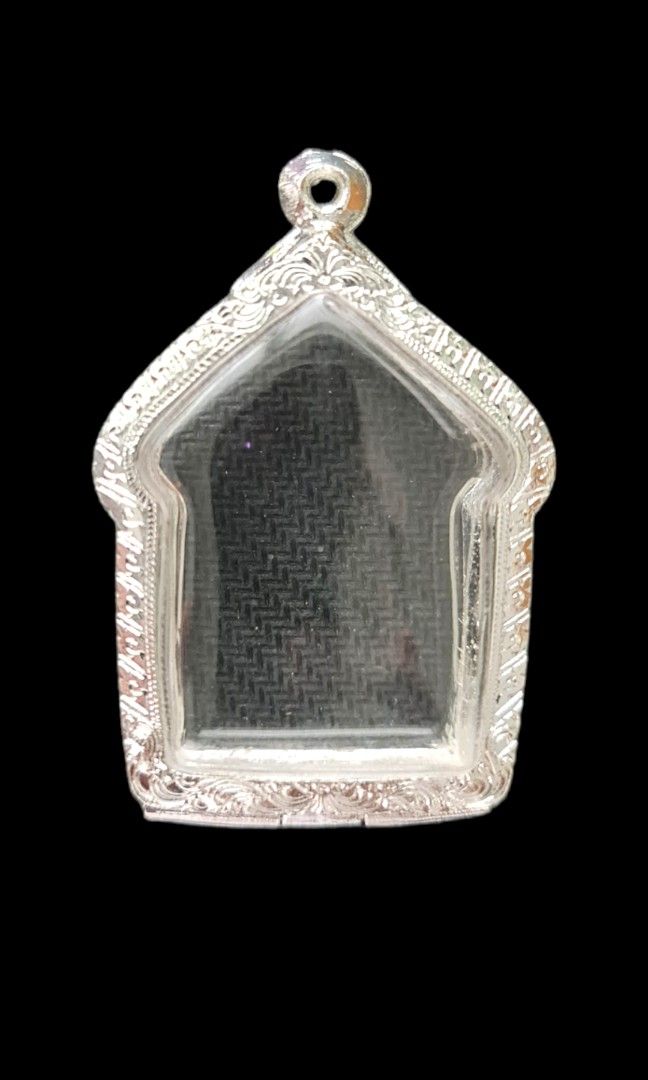 Silver casing, Hobbies & Toys, Religious Items on Carousell