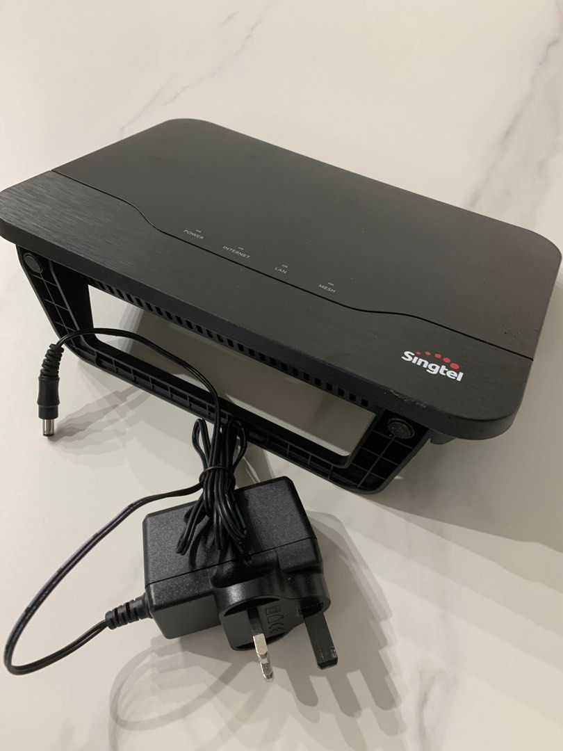 Singtel mesh and optical network router, Computers & Tech, Parts ...