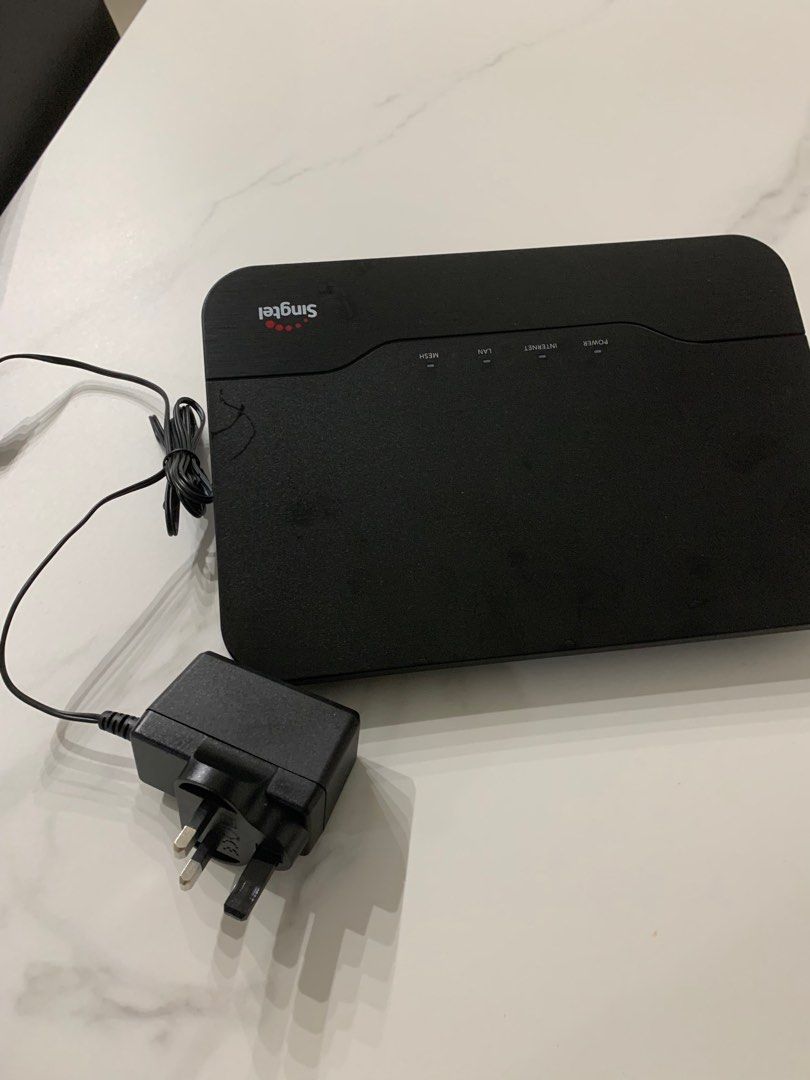 Singtel mesh and optical network router, Computers & Tech, Parts ...