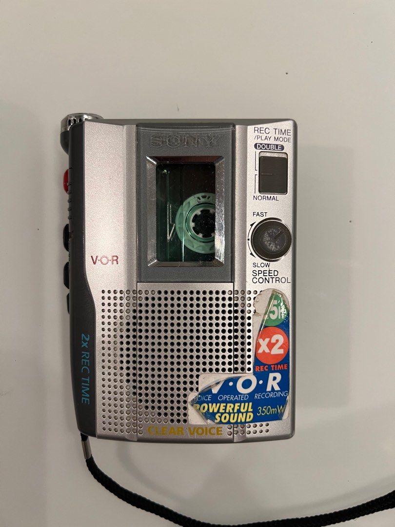 SONY TCM-200DV Standard Cassette Recorder, 音響器材, 錄音機 - Carousell