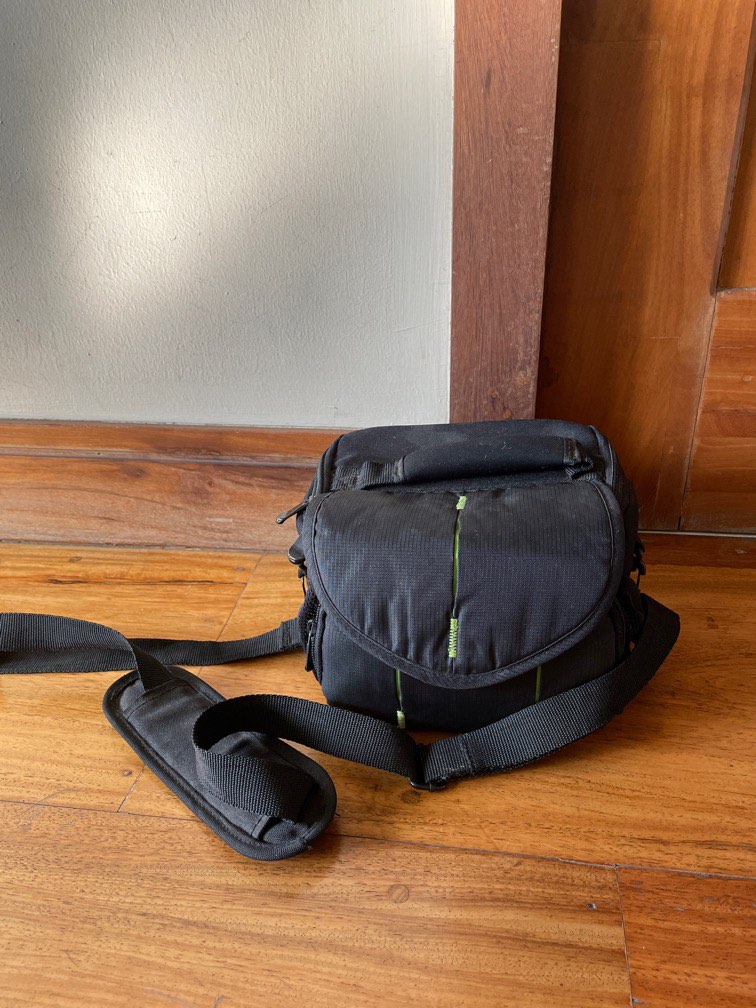 [SUPER SALE] Hama Made In Japan Multi Pocket Multi Compartment Camera ...