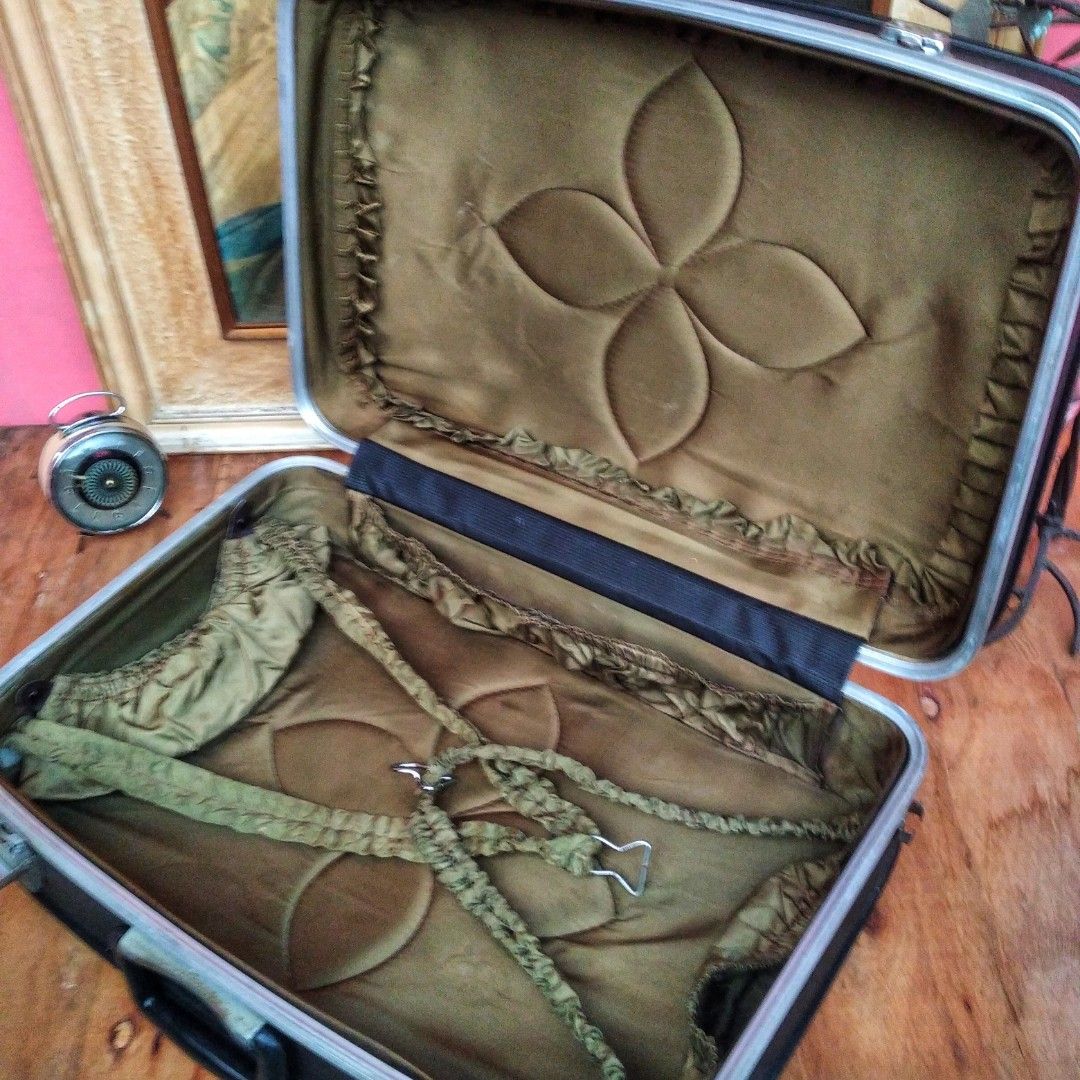 Tas koper jadul vintage lawas kuno antik, Antik, Lainnya di Carousell