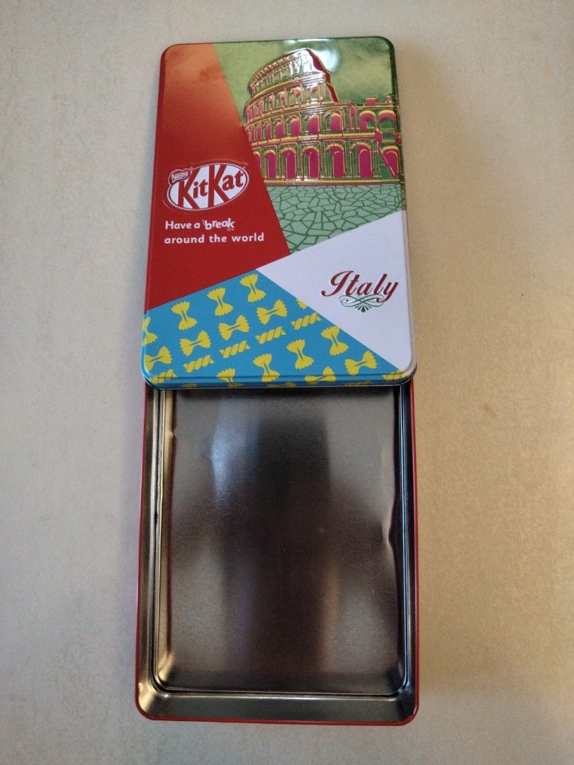 tin kit kat, Hobbies & Toys, Collectibles & Memorabilia, Vintage ...