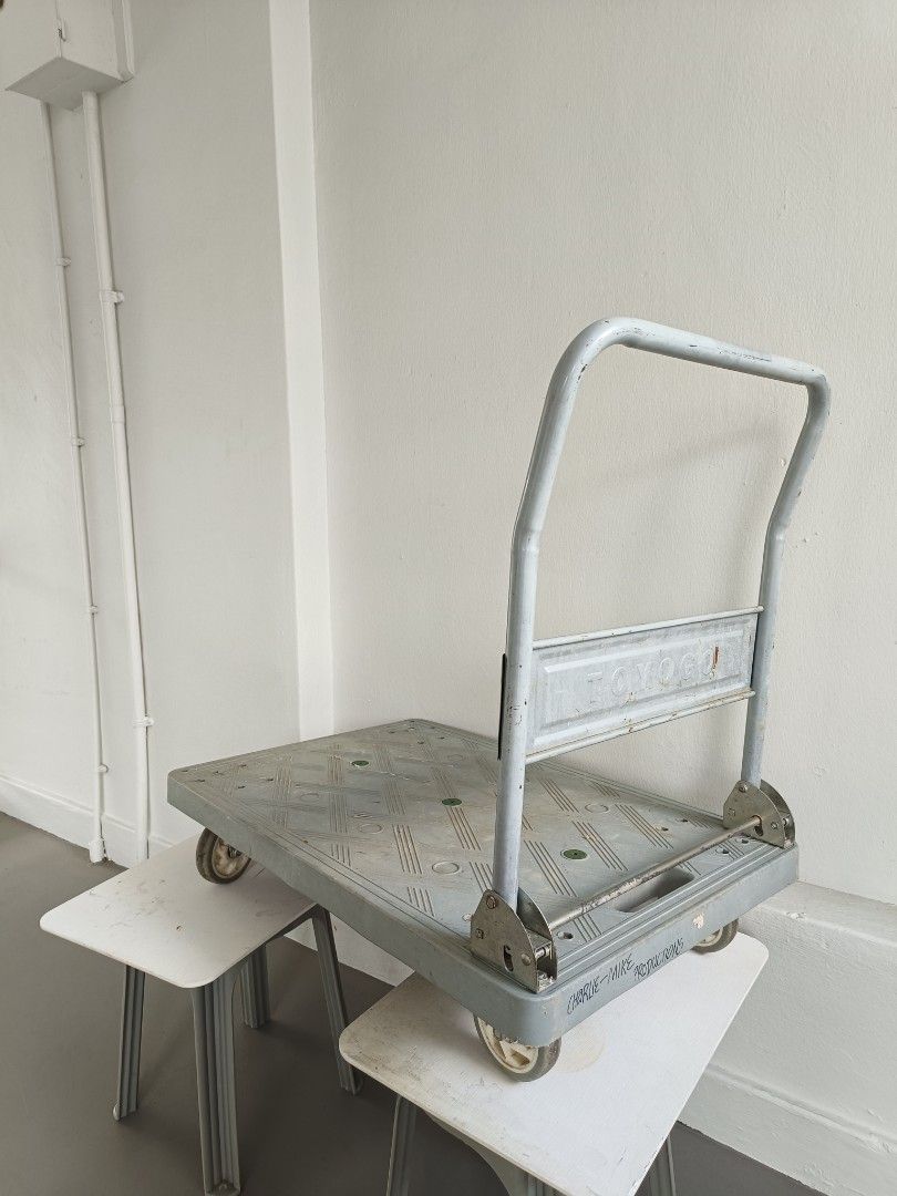 Toyogo trolley 300kg, Everything Else on Carousell