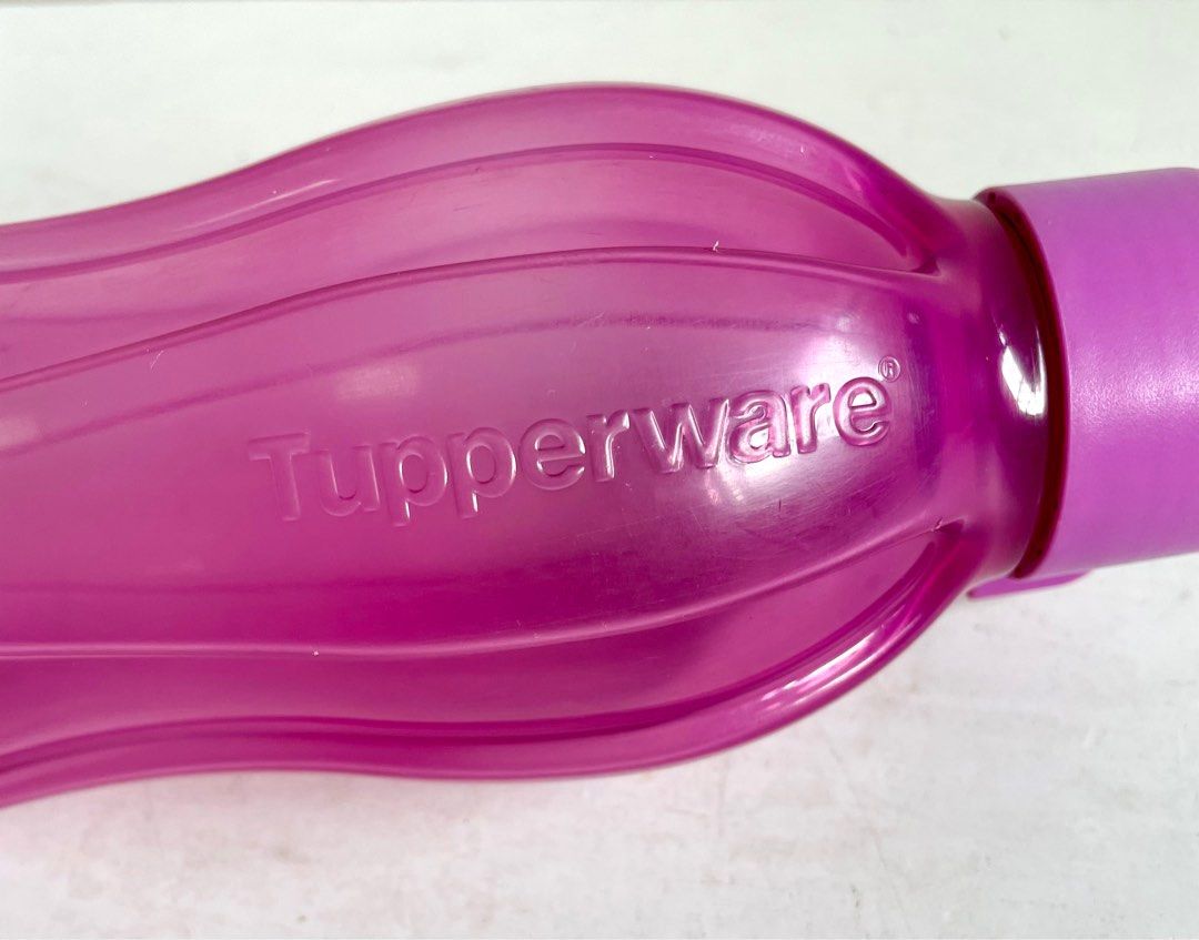Tupperware Eco Water Bottle 750 ml Purple Color, Furniture & Home ...