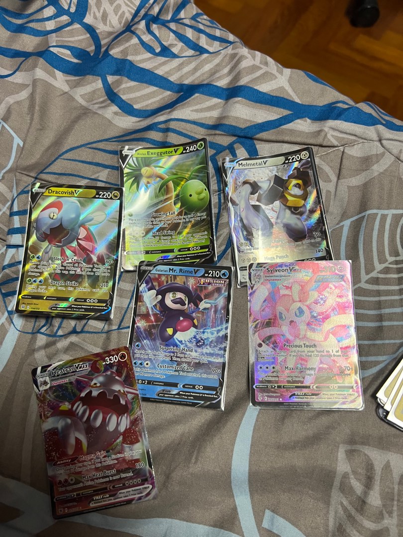 V and vmax cards, Hobbies & Toys, Toys & Games on Carousell