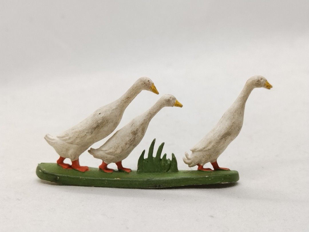 Vintage - Goose Family Minifigure - Miniature Goose, Hobbies & Toys ...