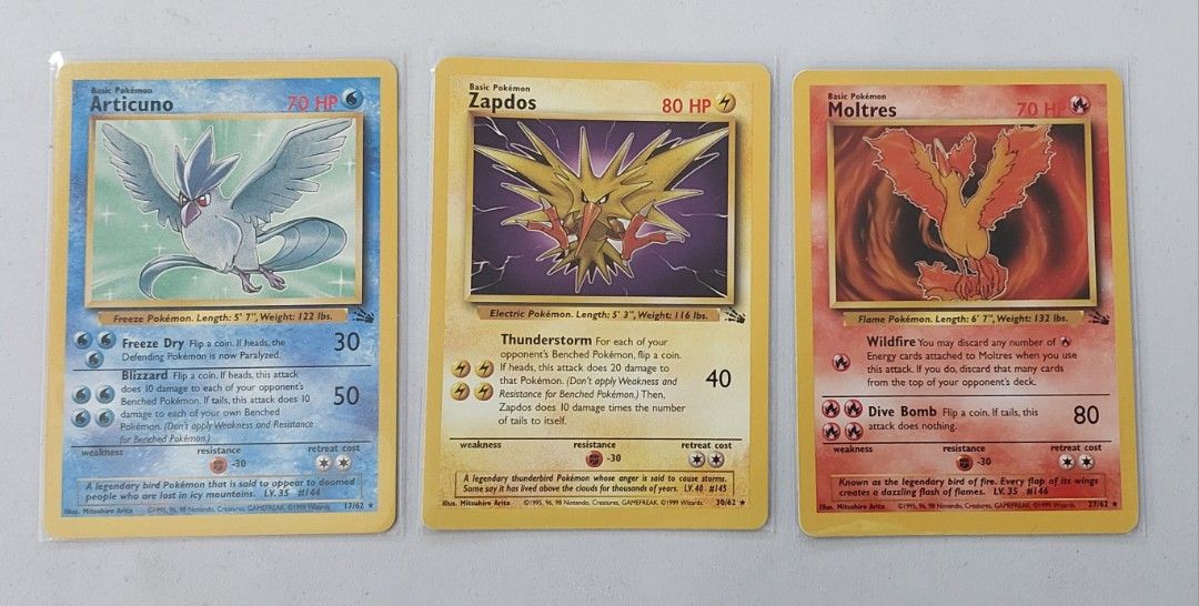 Vintage Pokemon Fossil Trio Non Holo Bird Articuno Zapdos Moltres ...