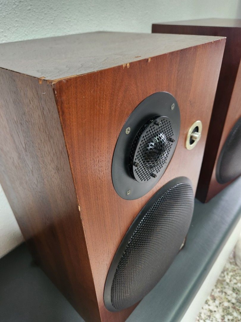 Vintage speker (1972) Victor JVC sx-3 (Japan.) 13.3kg.All in good ...