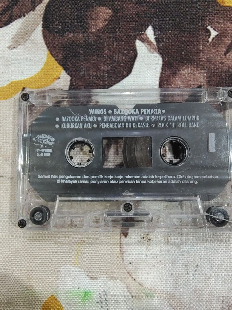 Wings- Bazooka Penaka Cassette, Hobbies & Toys, Music & Media, CDs ...