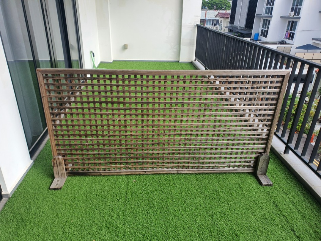 Square Grid Trellis Wooden Plant Rack , Furniture & Home Living, Home Decor, Wall Decor on Carousell
