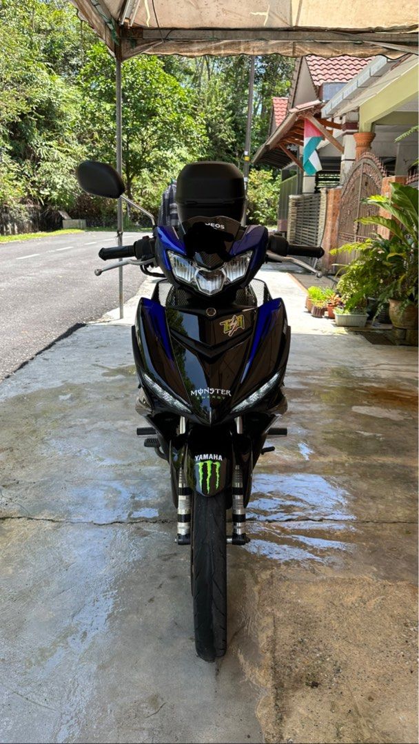 Yamaha Y15 2016 (V1 convert V2) untuk di jual, Motorbikes on Carousell
