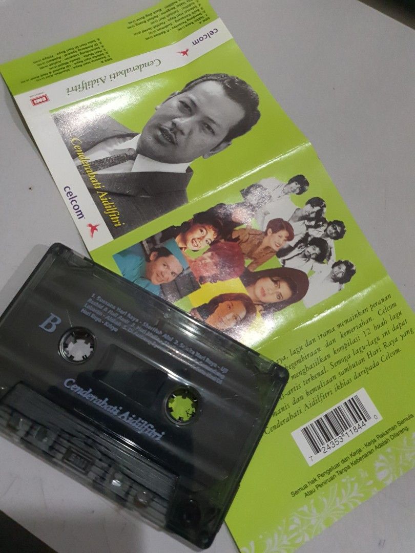 (1829) Kaset Melayu CENDERAHATI AIDILFITRI P.RAMLEE dll, Hobbies & Toys, Music & Media, CDs ...