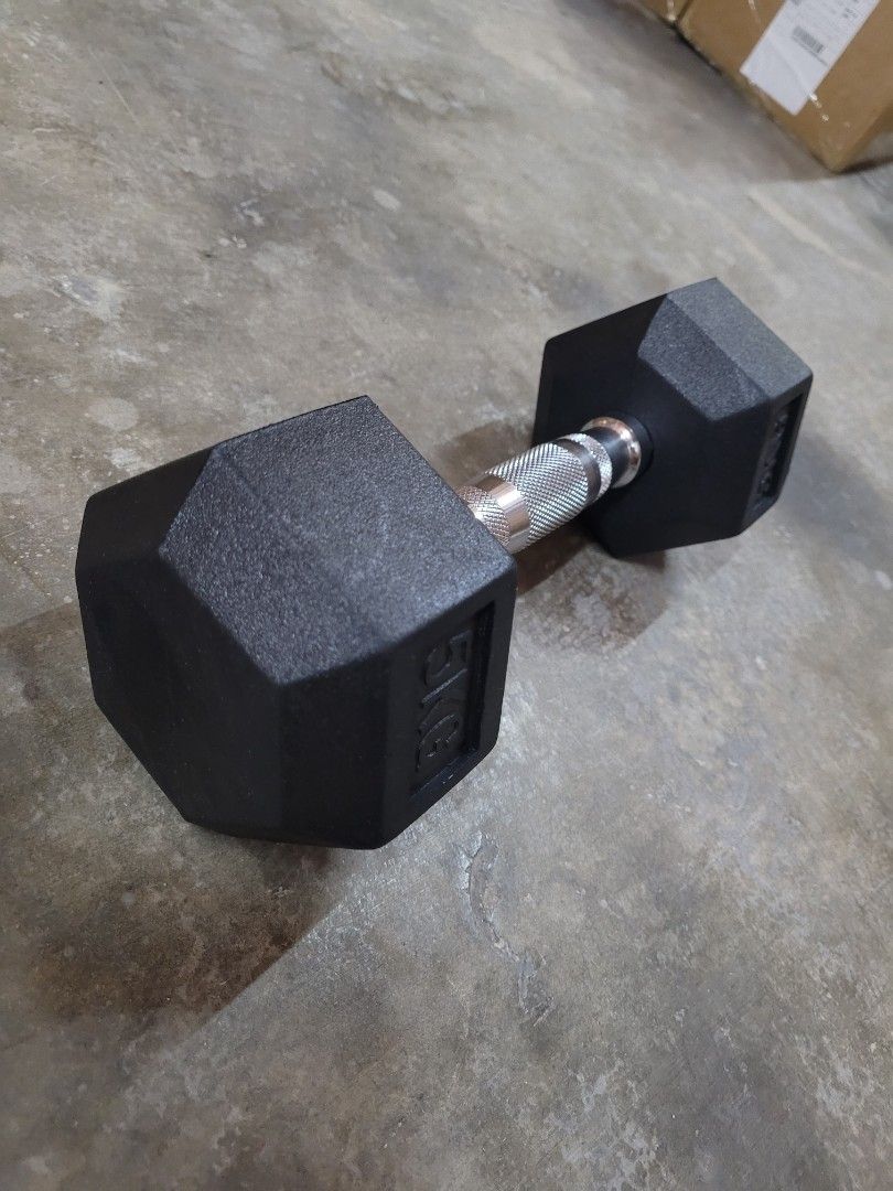 5kg x 1 unit Hexagon Dumbbell (Defects), Sports Equipment, Exercise & Fitness, Weights ...