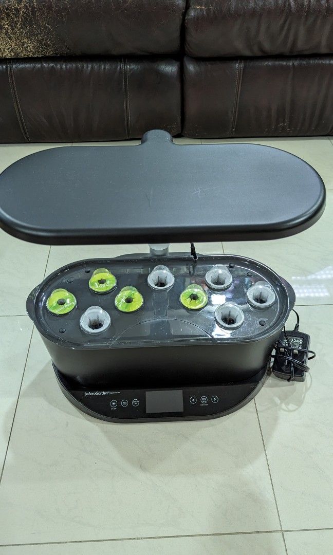 Aerogarden Bounty Basic, Furniture & Home Living, Gardening, Plants ...