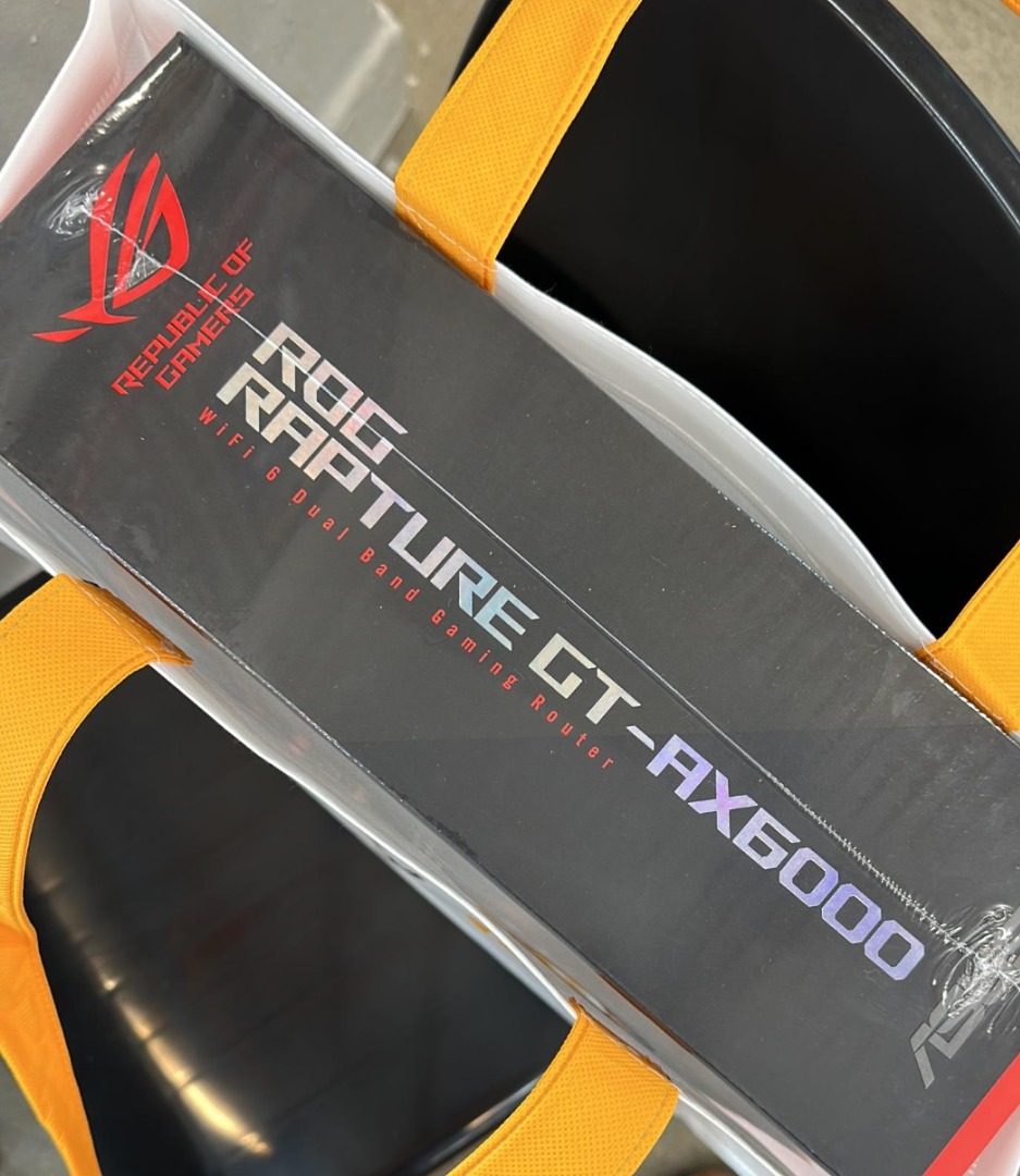 BNIB ASUS ROG Rapture GT-AX6000 Dual-band Wi-Fi 6 Gaming Router BNIB ...