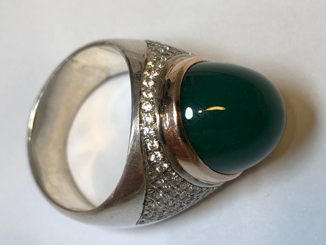 Natural Bacan gemstone Maluku Indonesia, Women's Fashion, Jewelry ...