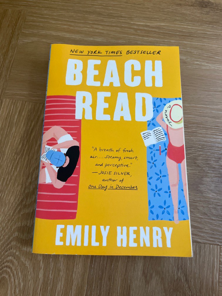 Beach Read - Emily Henry Booktok, Hobbies & Toys, Books & Magazines ...