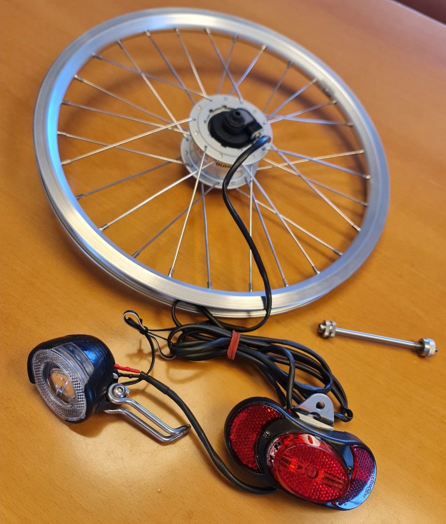 Brompton Dynamo Wheel & Lights, Sports Equipment, Bicycles & Parts ...