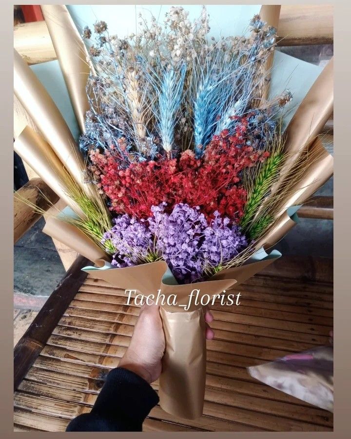 Buket bunga kering /dry flowers cimahi bandung, Perkebunan di Carousell