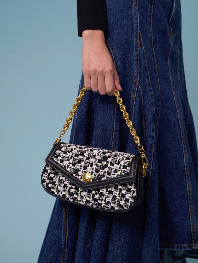 BNIB Charles & Keith Este Tweed Chain Handle Bag in Black, Women's ...