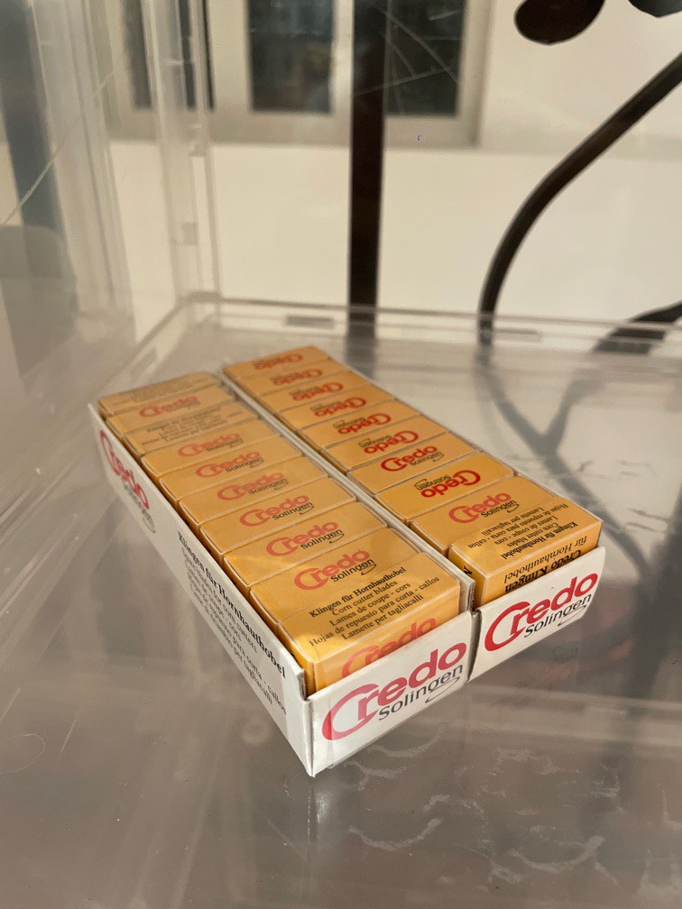 Credo Razor Blade, Beauty & Personal Care, Hands & Nails on Carousell