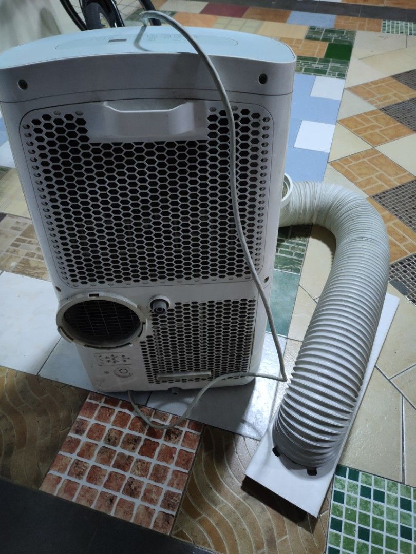 DOWELL PORTABLE AIRCON, TV & Home Appliances, Air Conditioning and ...