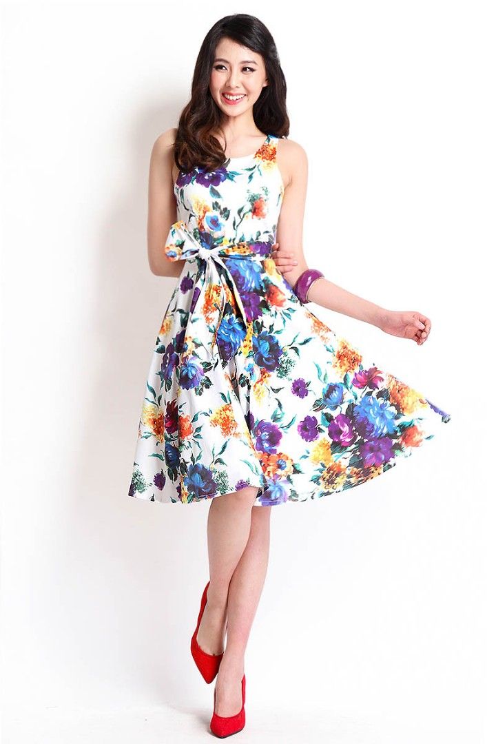 Flower dress A lines, Fesyen Wanita, Pakaian Wanita, Gaun & Rok di ...