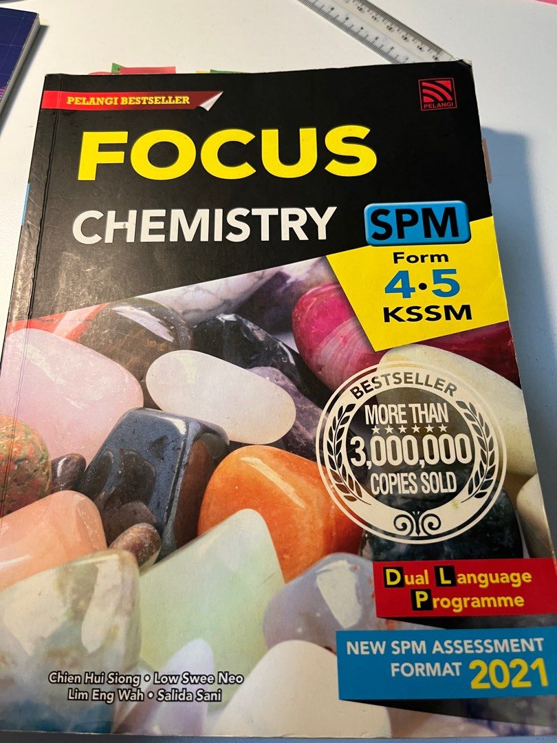 FOCUS FORM 4&5 CHEMISTRY DLP REFERENCE BOOK, Hobbies & Toys, Books ...