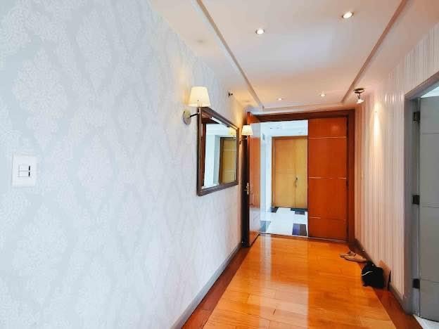 FOR SALE BGC PACIFIC PLAZA TOWER on Carousell