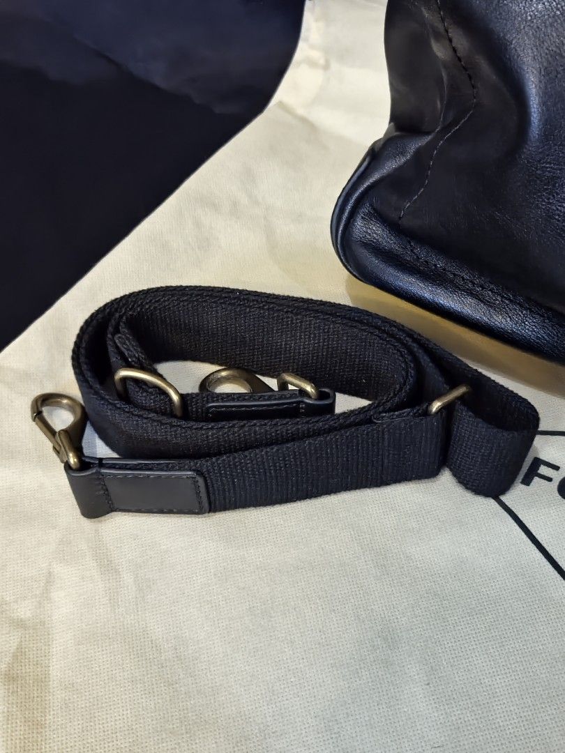 Fossil Original - Tas Kulit Asli - Tas kerja, Barang Mewah, Tas ...