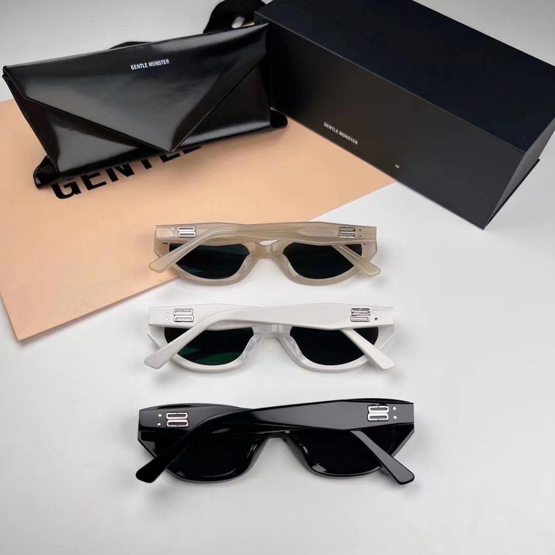 Gentle Monster Rococo, Women's Fashion, Watches & Accessories ...