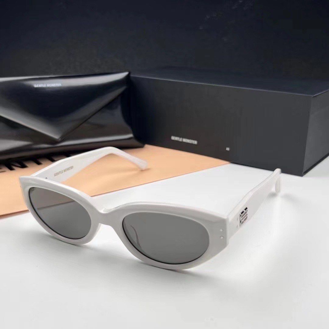 Gentle Monster Rococo, Women's Fashion, Watches & Accessories ...